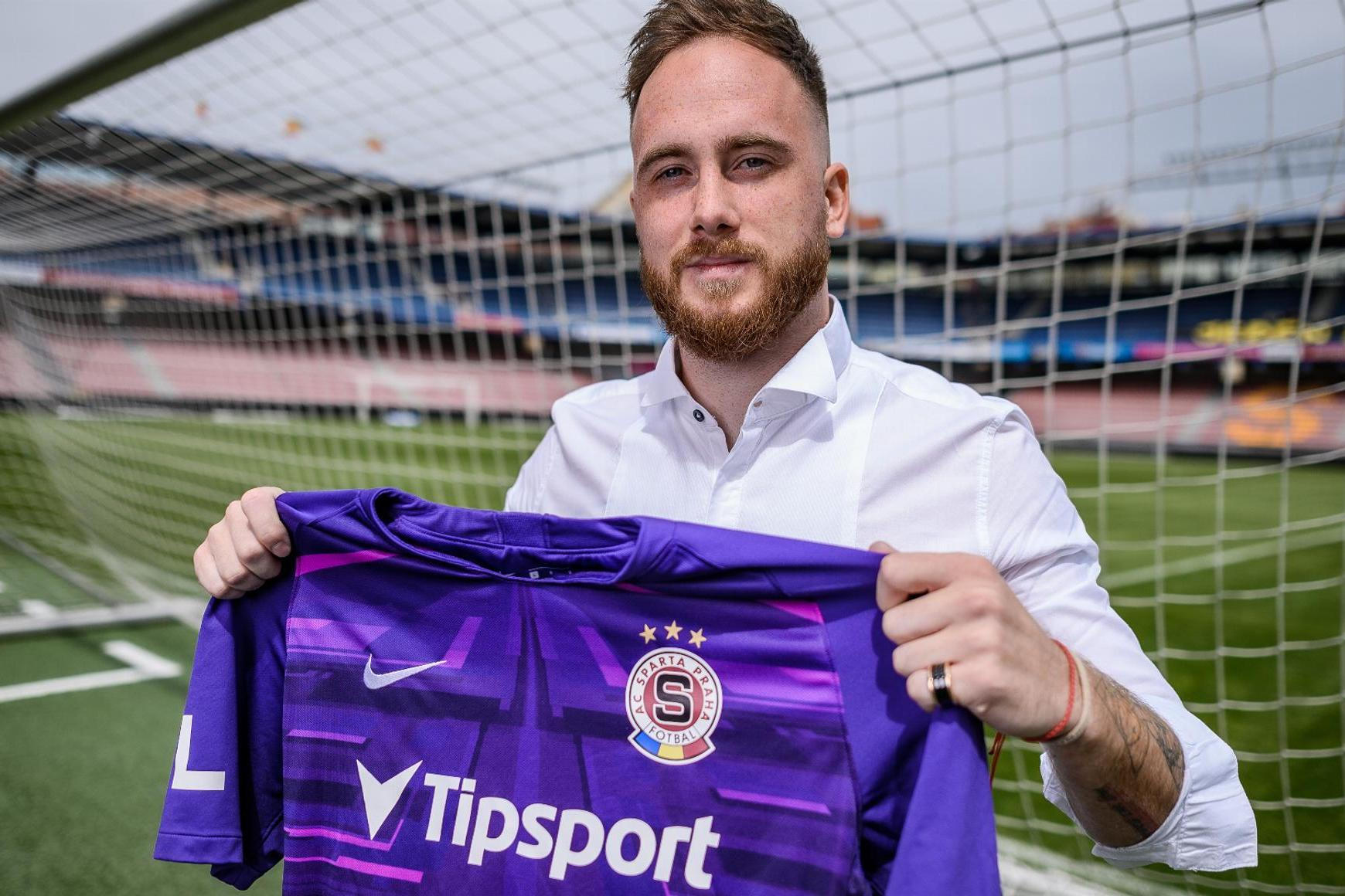 Brankář Holec opouští Spartu, jde hostovat do Polska | Football Club