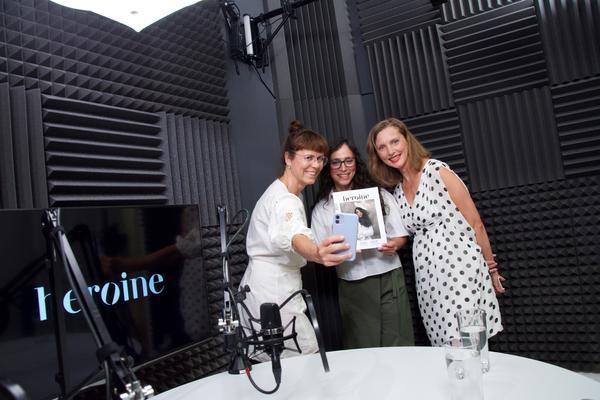 „Dřív se rodilo bez lékařek a šlo to, slyší ženy od Tálibánu,“ říká ...