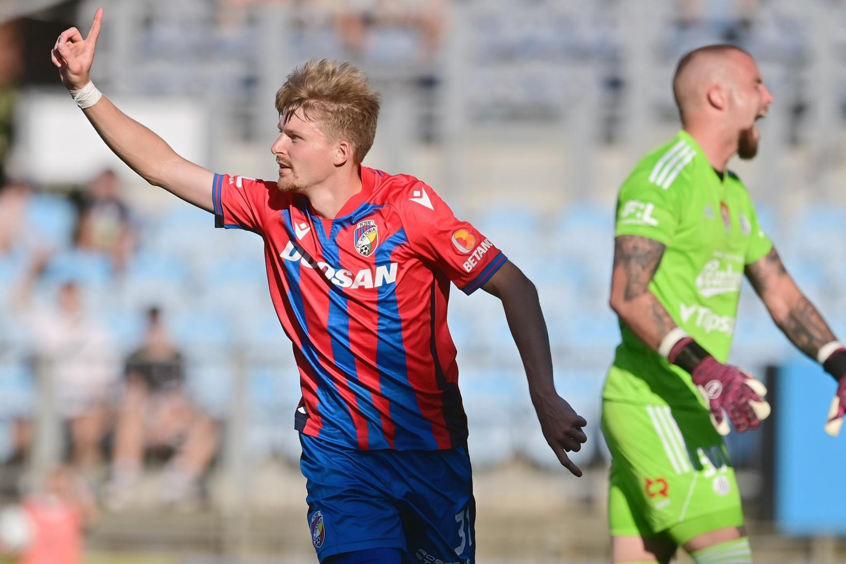 Šulc do reprezentace? První liga s Jakubem Podaným | Football Club