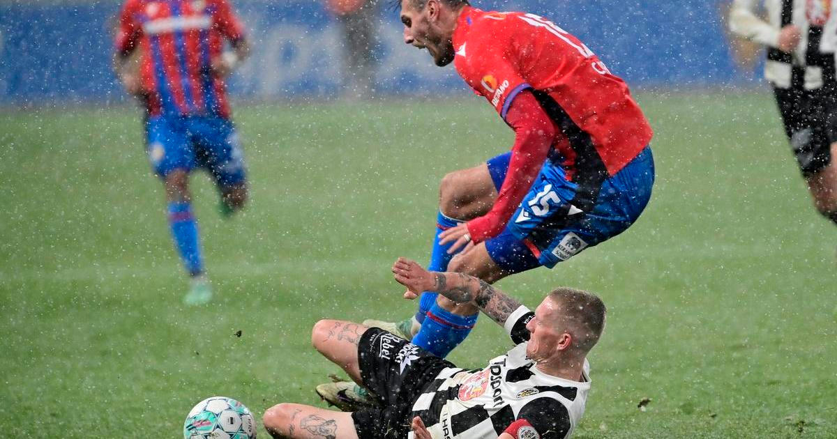 Video: těmhle saním chyběl jen sníh. Ptáme se: byl faul na Chorého na ...