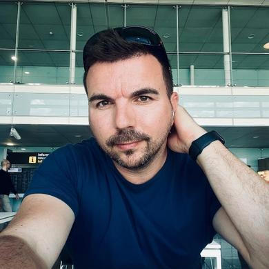 Články autora David Vaníček | Heroine.cz