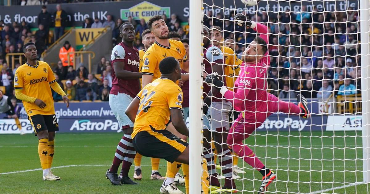 Video: Gól z rohu v Premier Legue! Součkův spoluhráč nachytal brankáře ...