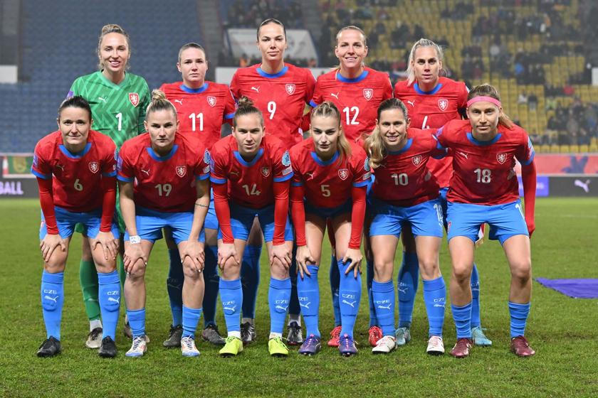 Fotbal v televizi: V pátek startuje nová reprezentační éra | Football Club